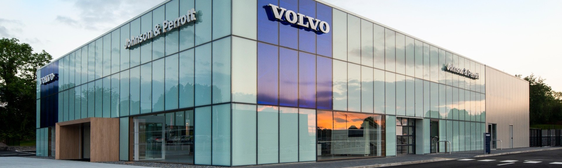 MU800Hi | Capped Curtain Wall System | Mullion Drained | AMS