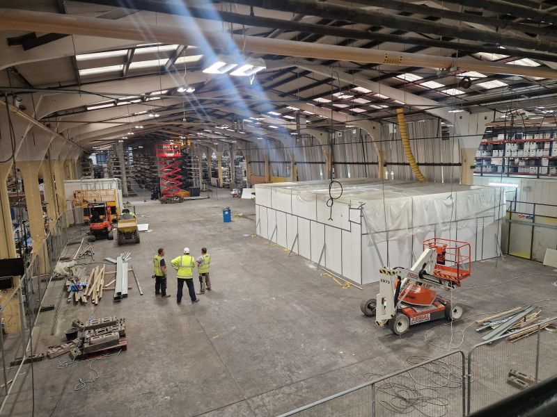 New Horizontal Powder Coating Line - Aluminium Extrusion & Aluminium ...