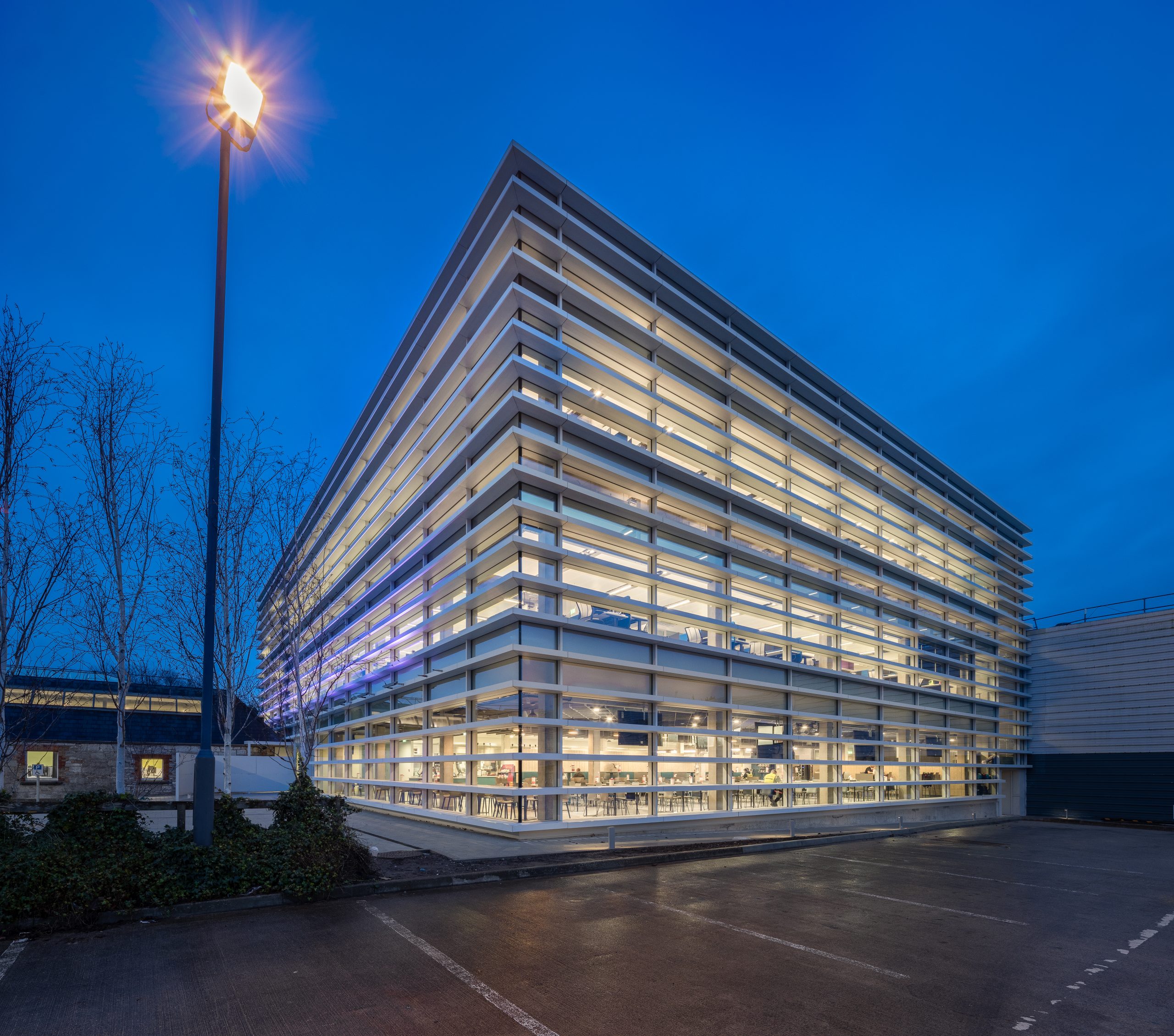 Boston Scientific - Aluminium Extrusion & Aluminium Profiles Ireland | AMS
